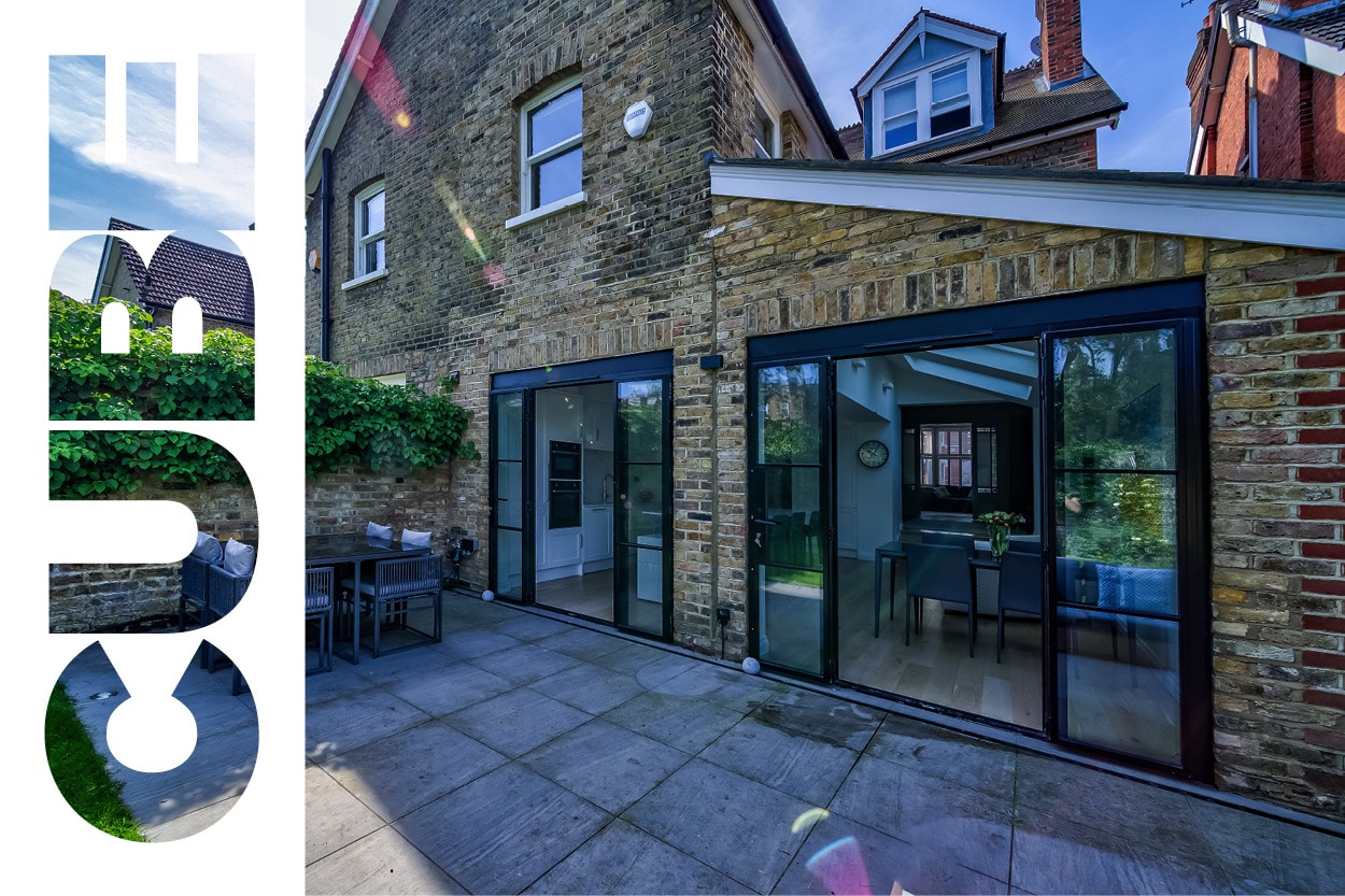 Extension vs conservatory: differences, advantages and costs explained ...